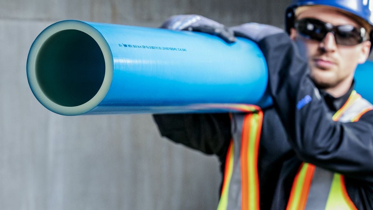Industrial pipe system made of polyethylene PE-Xa | REHAU