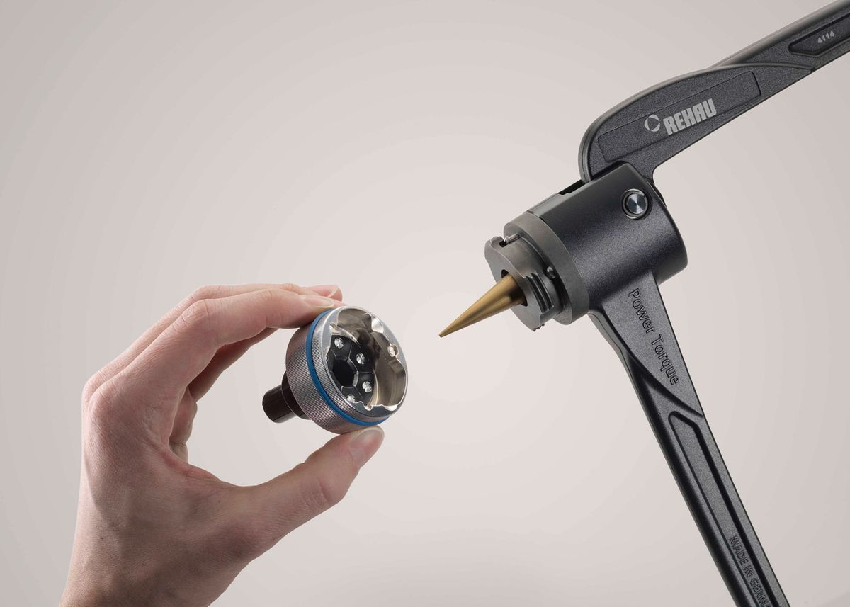 RAUTOOL installation tool | REHAU