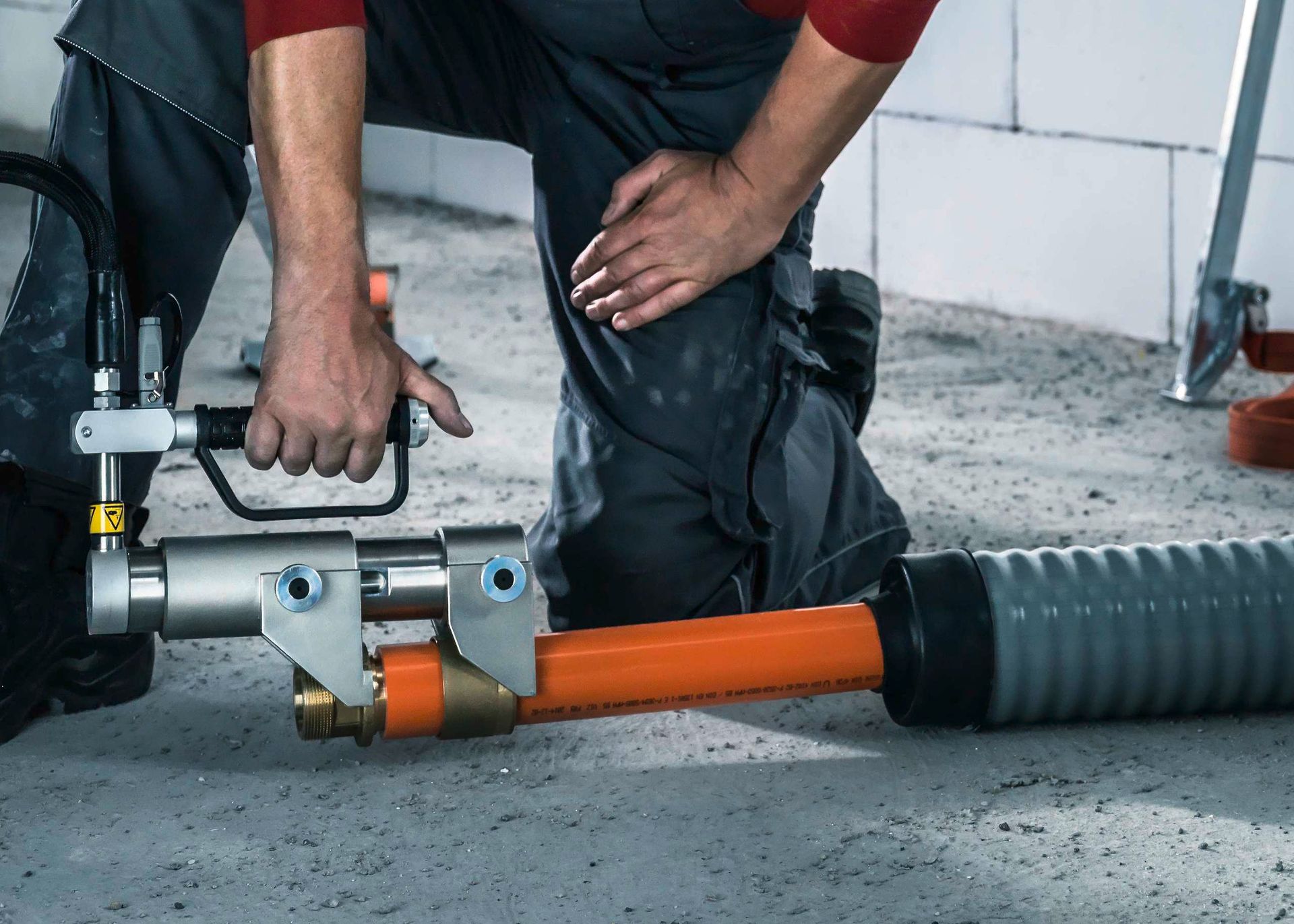 RAUTHERMEX district heating pipes | Composite pipe system from REHAU