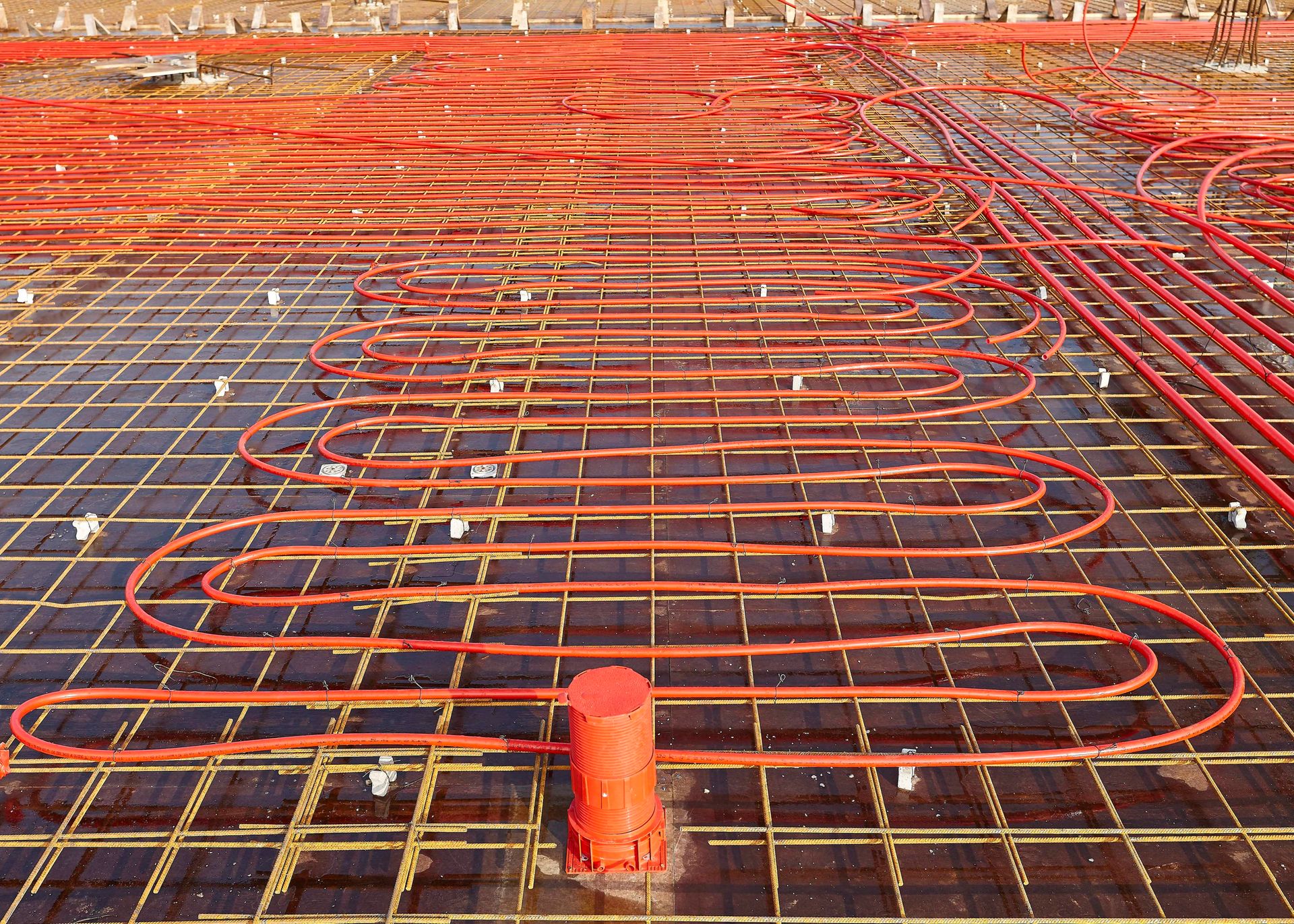 Thermally Activated Building Structures - TABS System | REHAU