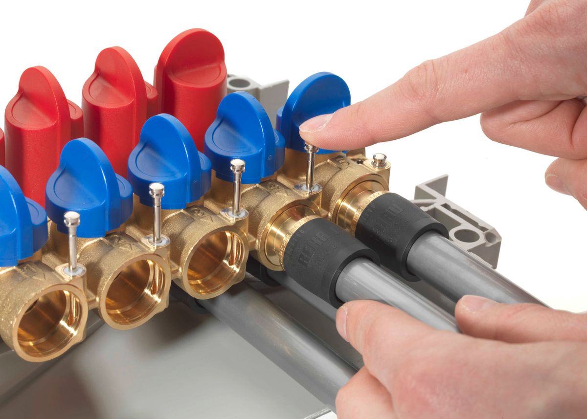 Smart manifold | REHAU