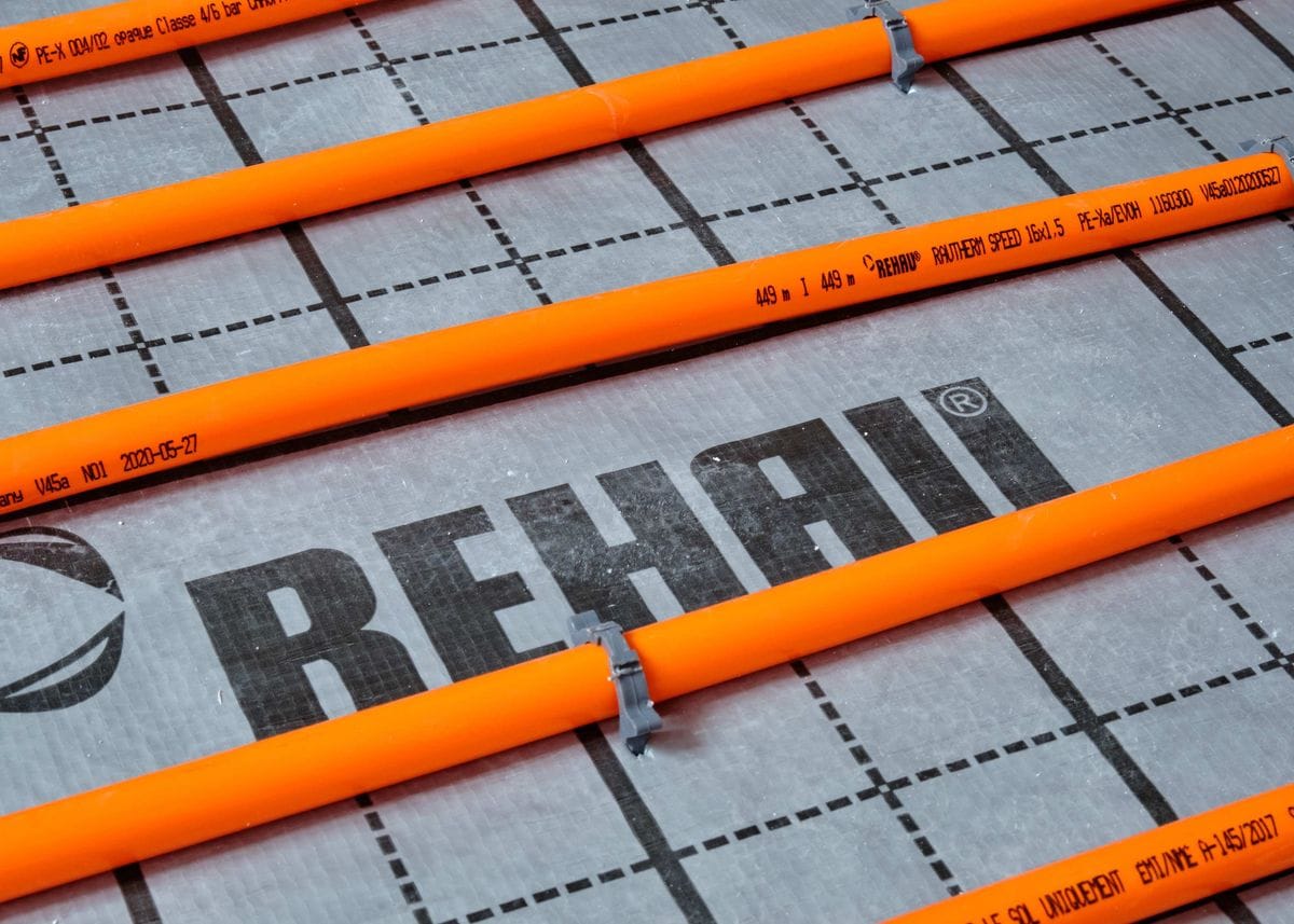 RAUTHERM NEO X-5 Heating Pipes | REHAU