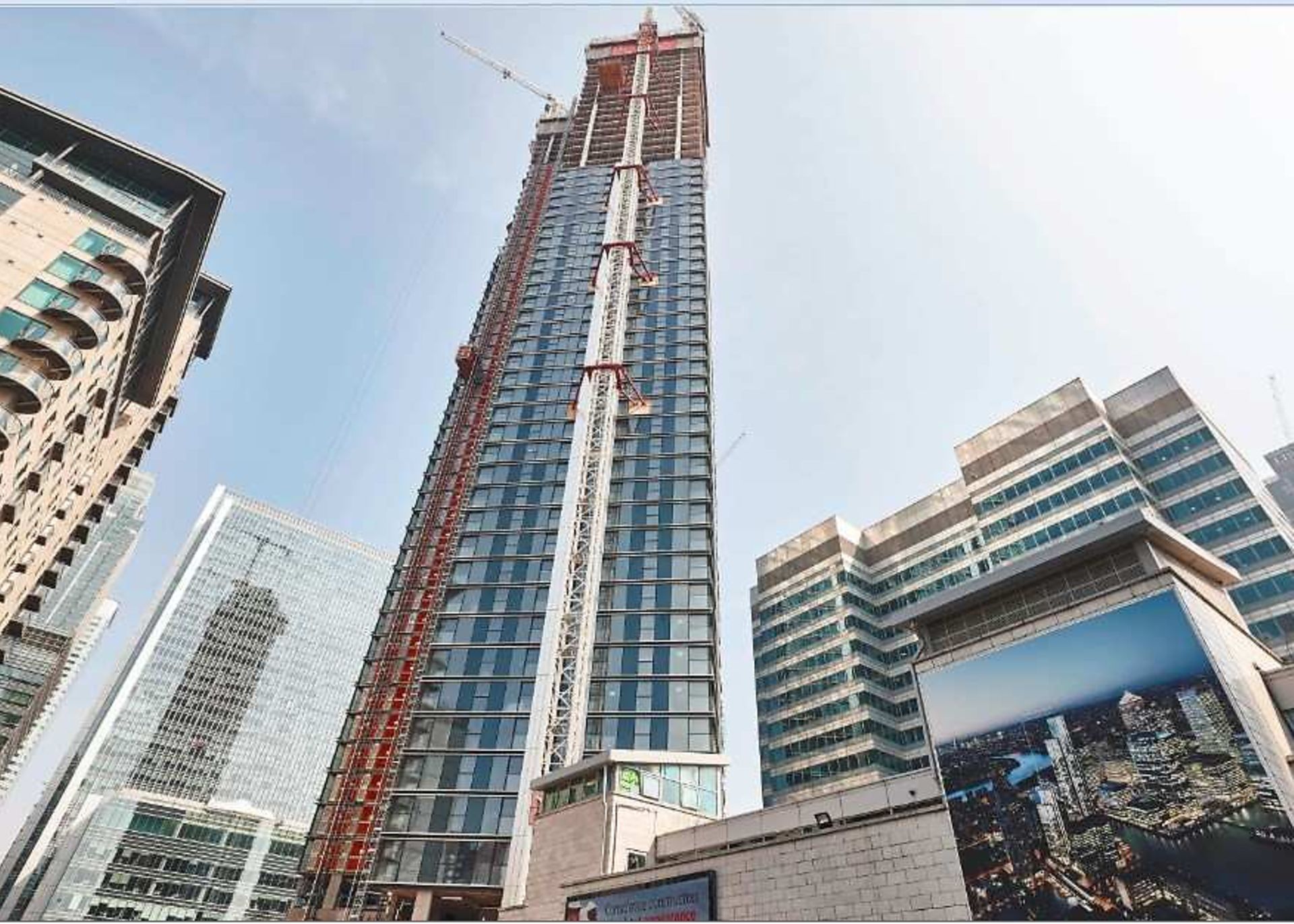 PP-R Fiber pipes for risers & corridors | REHAU